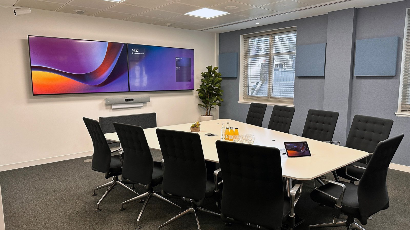 Microsoft Signature Teams Rooms