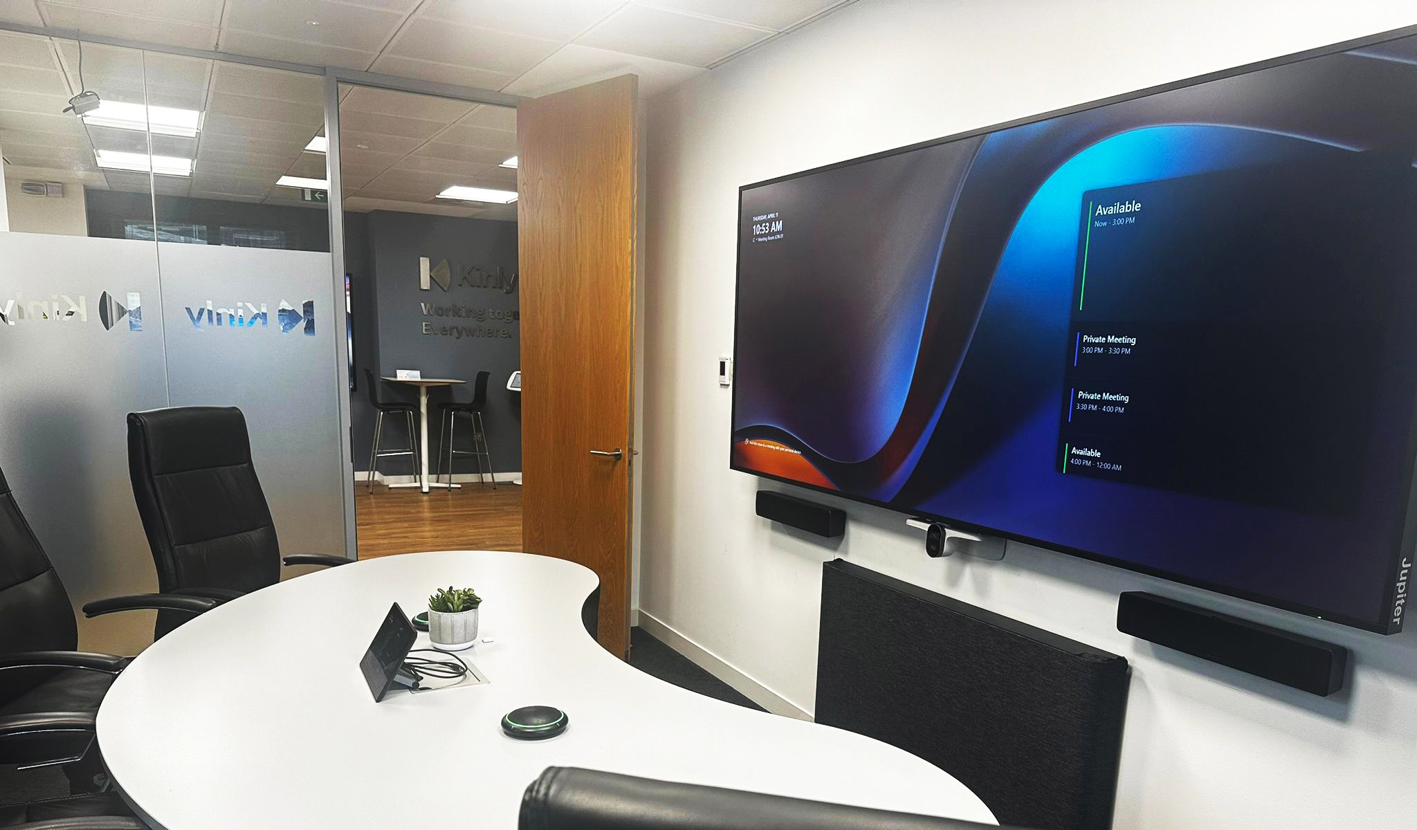 Microsoft Signature Teams Rooms